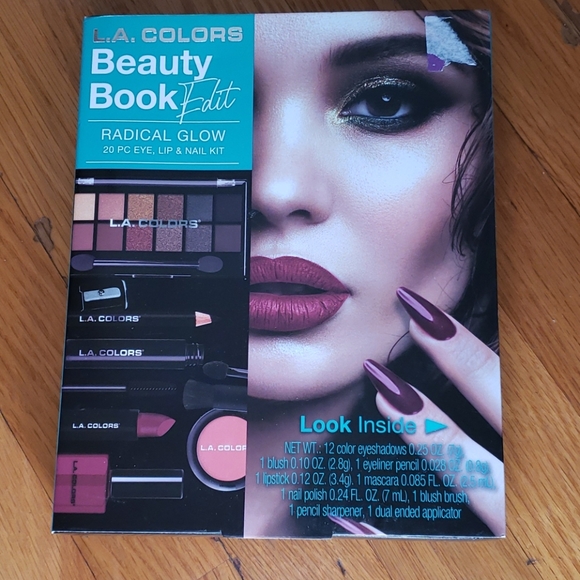 Makeup | New Glow Highlighted Finish Complete Make Up Set | Poshmark